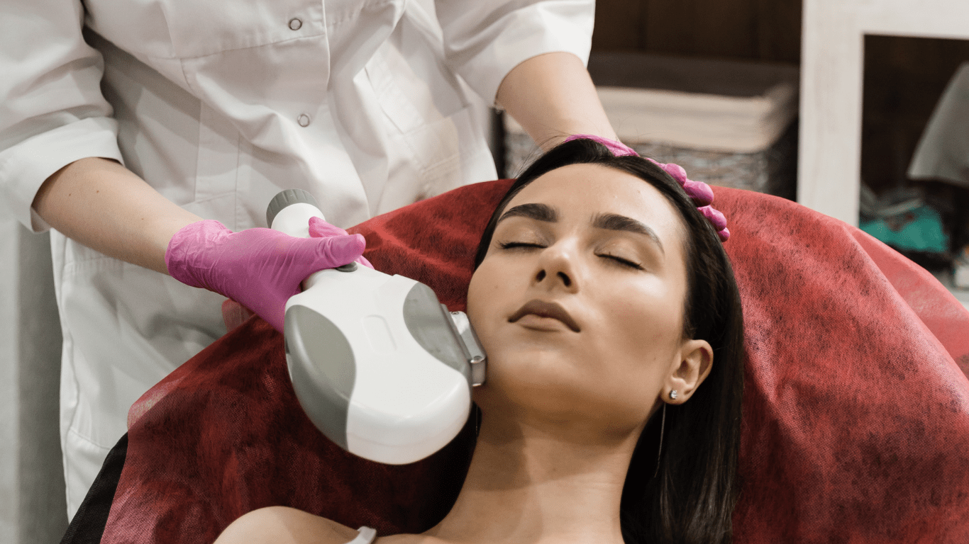 How to Use a Microcurrent Device for a Non-Invasive Face Lift: Step-by ...